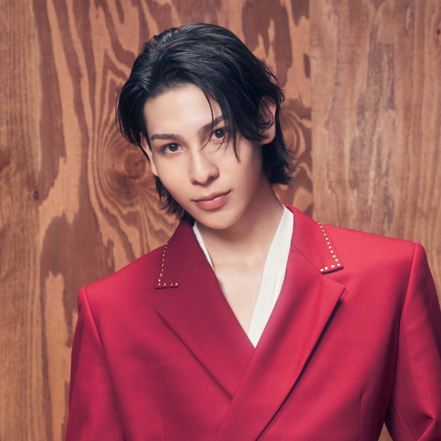 ラウールの学歴・出身校は？旺盛な知的好奇心と努力で早稲田大学へ！ | トビラの向こう